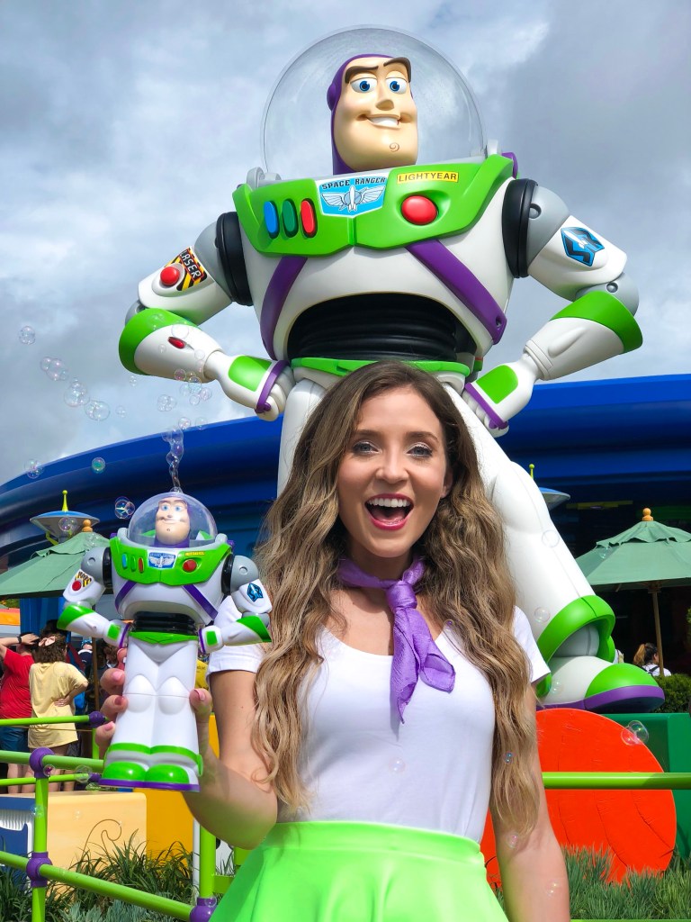 Buzz Lightyear Disneybound Outfits